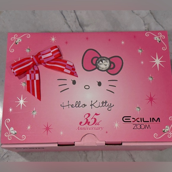 Casio X Hello Kitty Sanrio | Cameras, Photo & Video | Hot Pink Hello ...